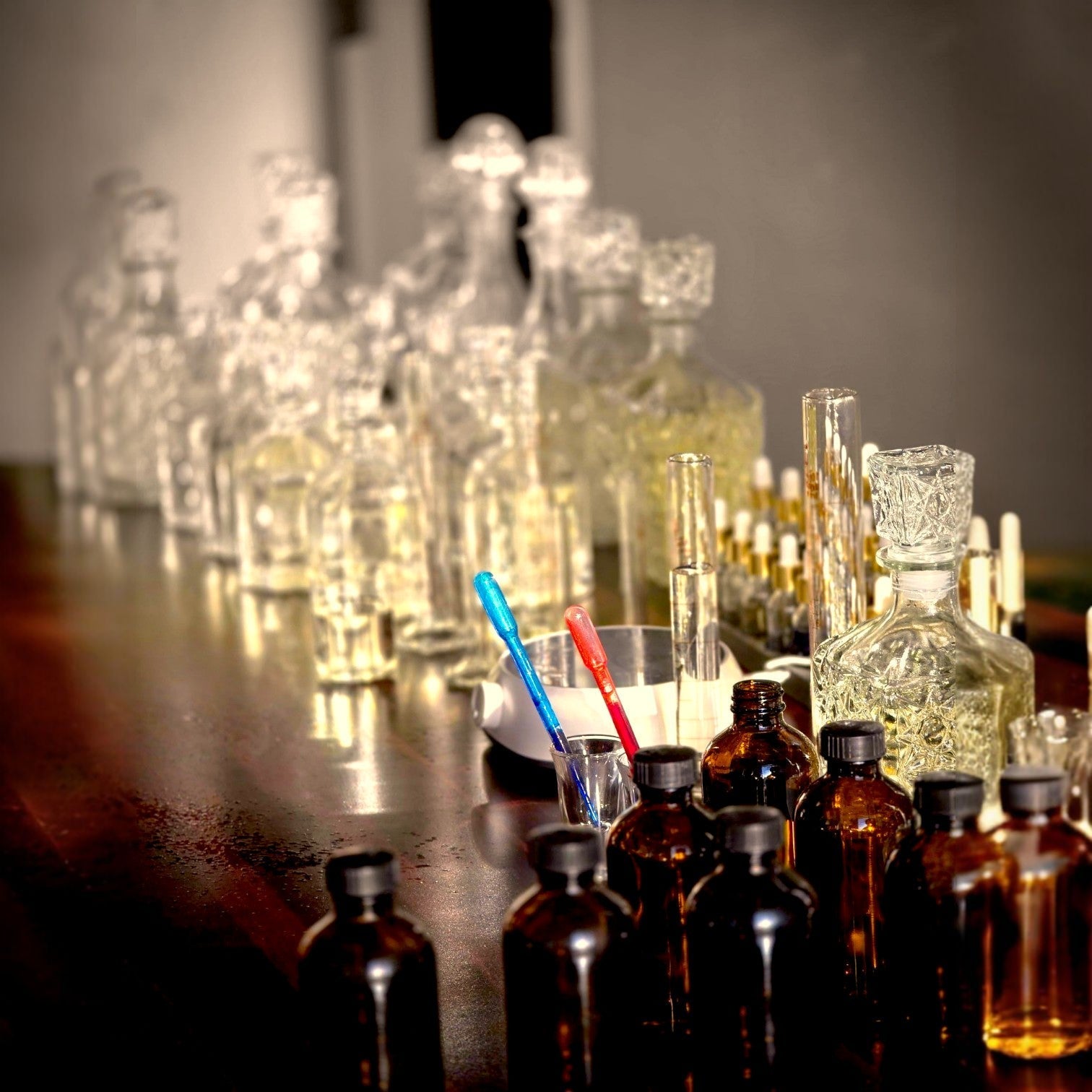 How to Speed Up Perfume Maceration at Home – Yom & Layl Perfume Bar